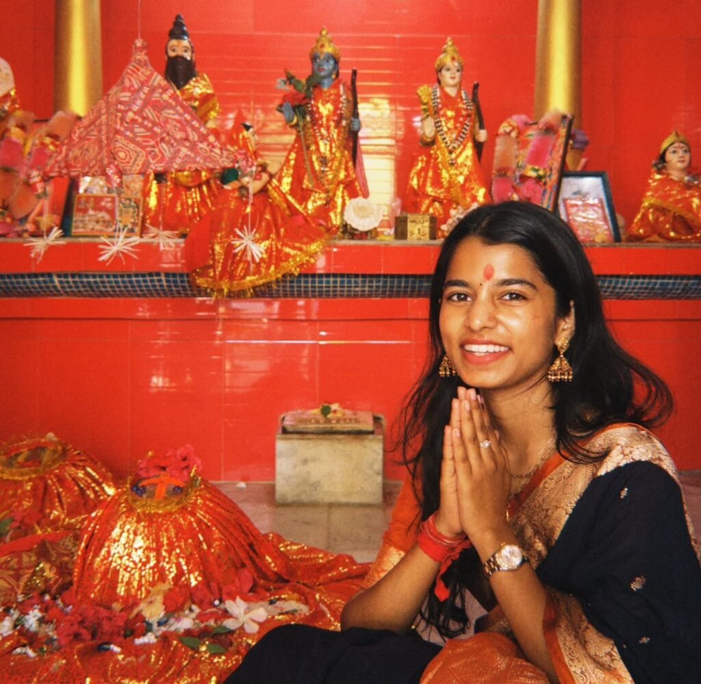 Folk Singer Maithili Thakur Wins Alinagar, Becomes Youngest MLA in ...